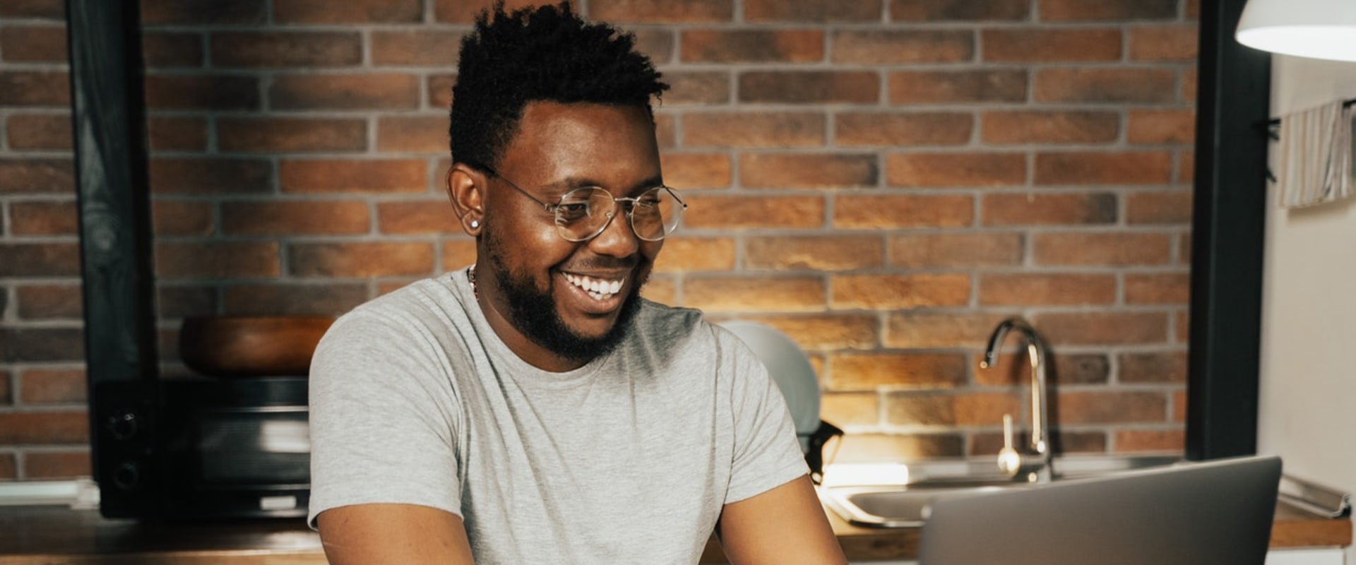 How does a self-directed account work?